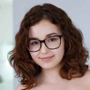 Leana Lovings | биография, рост, вес, размер сисек, фигура, возраст, instagram, twitter, onlyfans